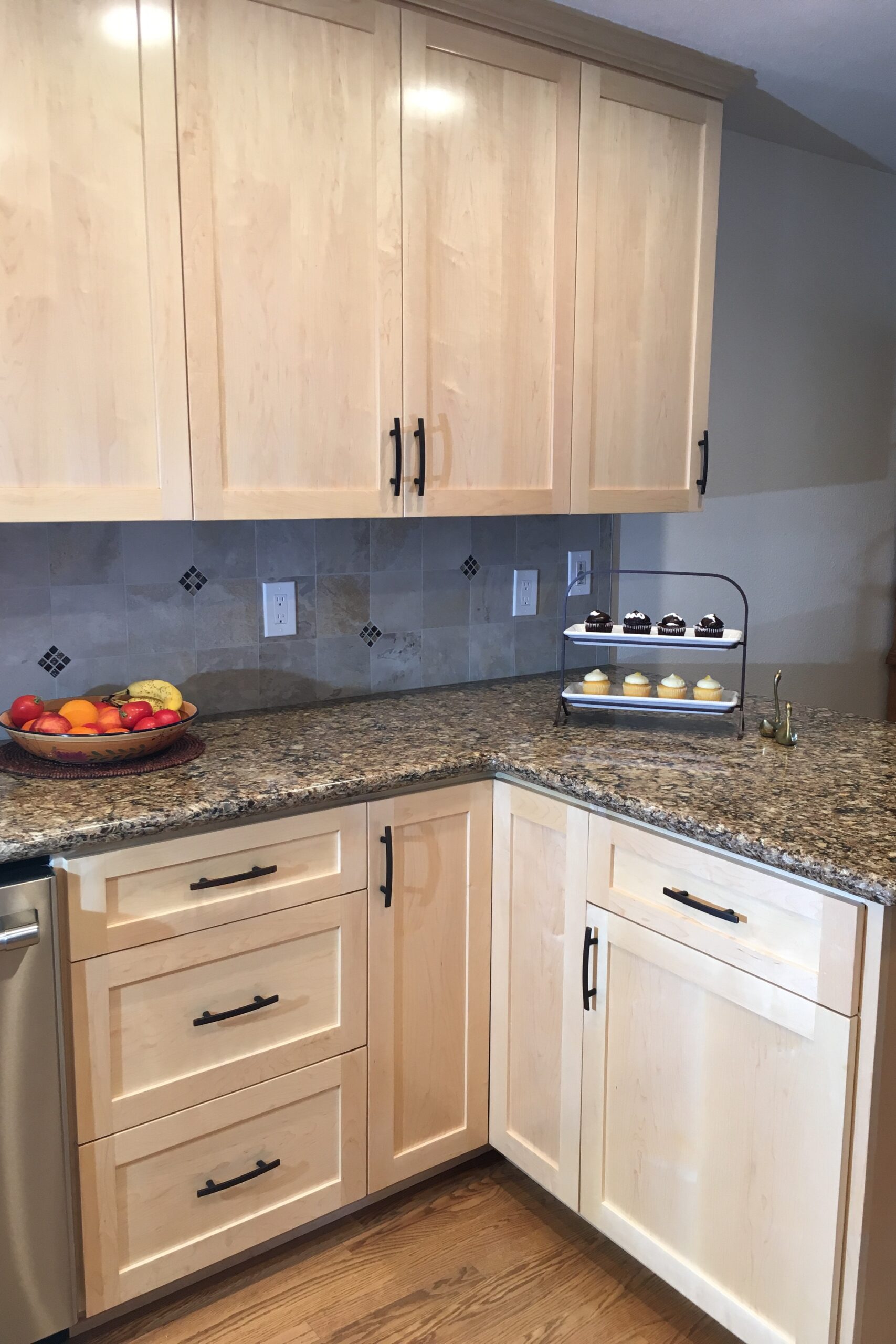 Maple Shaker Doors Oak Floor in San Jose - California Bath and Kitchen ...